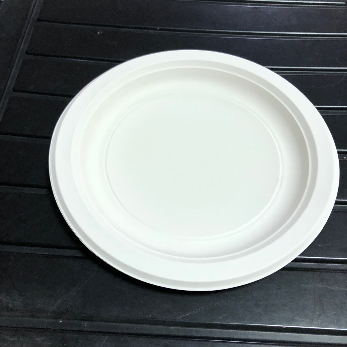 (ZD04) 7inch Medium Bio Plates (50pc/pack) – The ROYALS Cafe