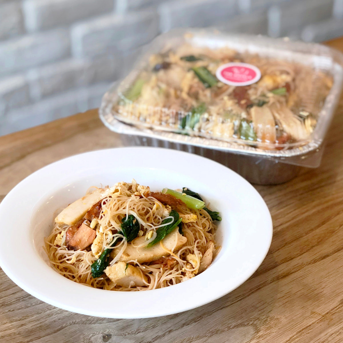 (PP14) Fried Bee Hoon – The ROYALS Cafe